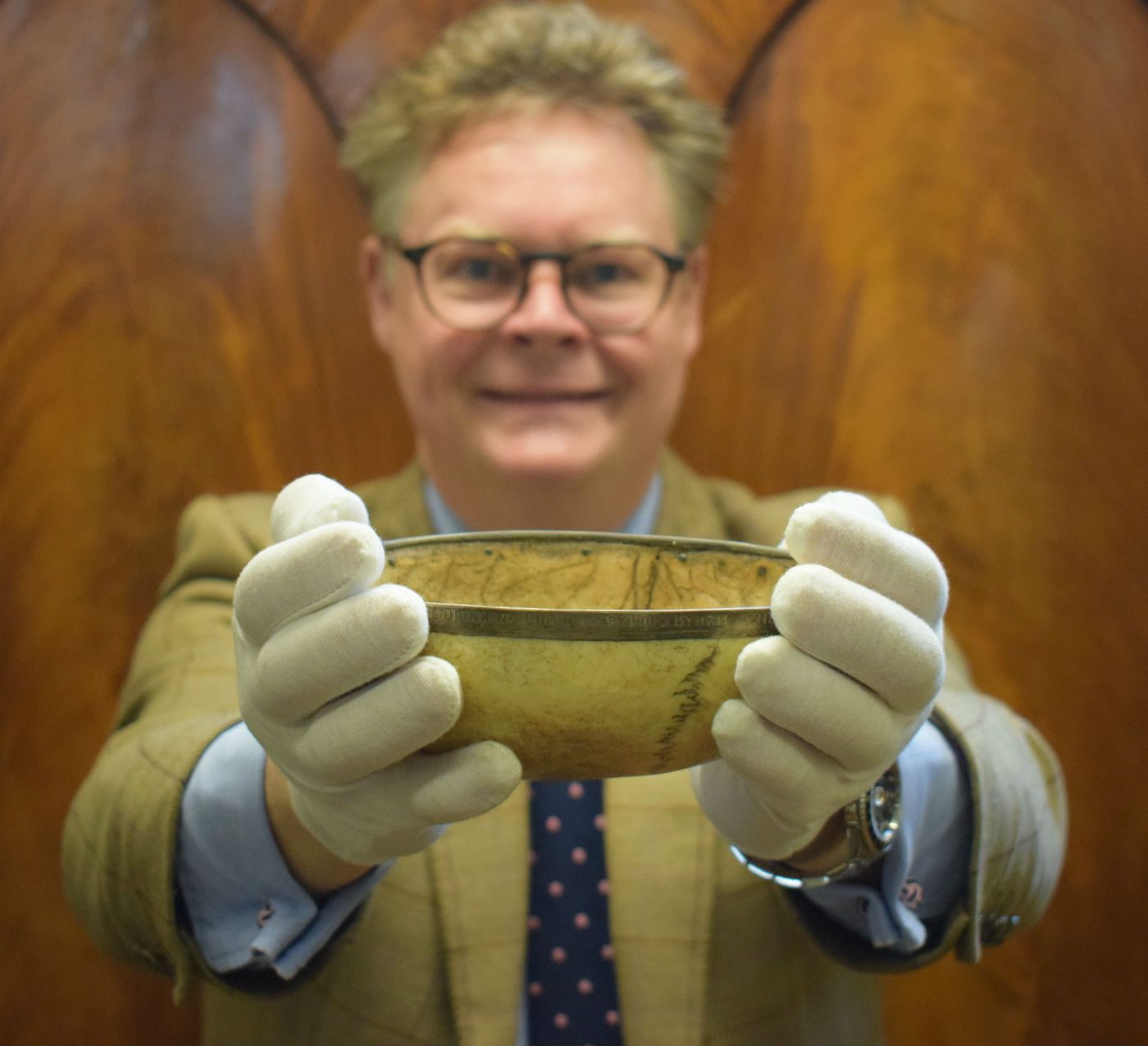 Drinking cup made from human skull expected to sell for £1k at auction ...