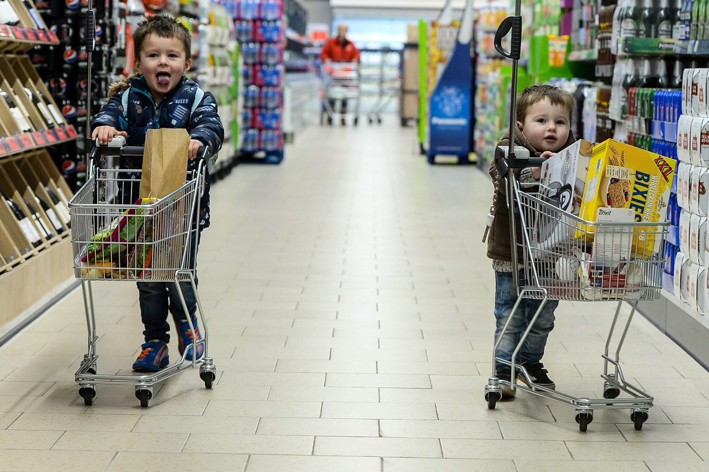 Lidl to roll out fun size trolleys for family-friendly shopping trips ...