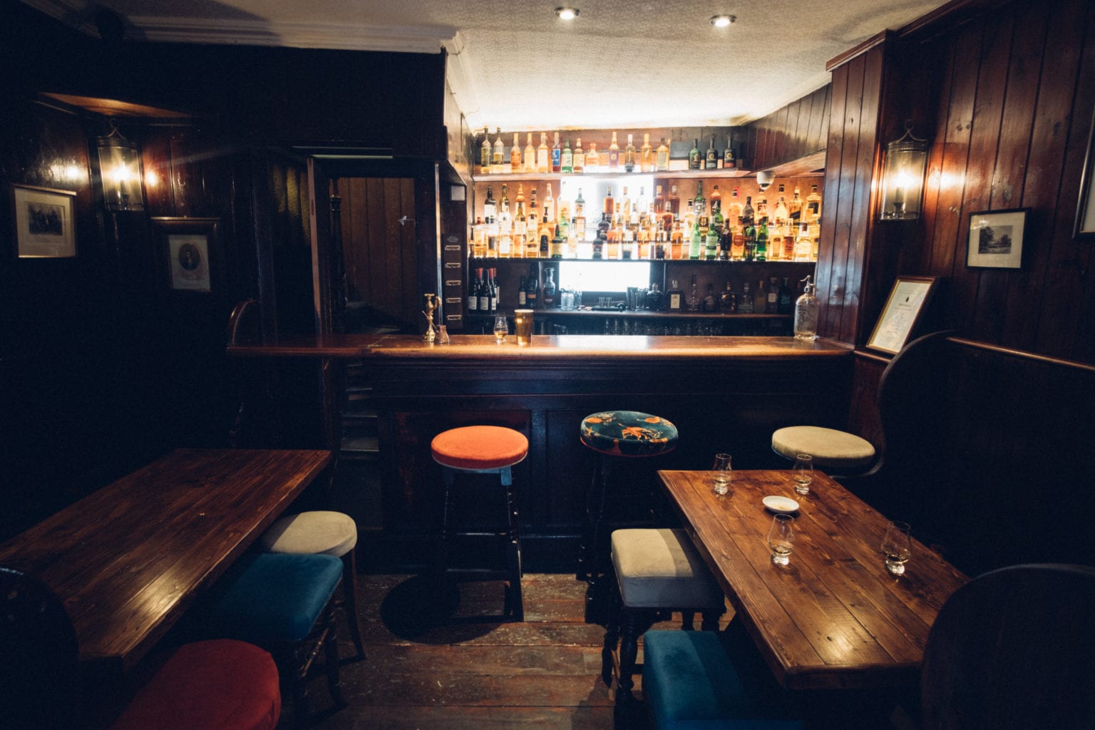 8 of the oldest pubs in Scotland - including The White Hart and Clachan ...