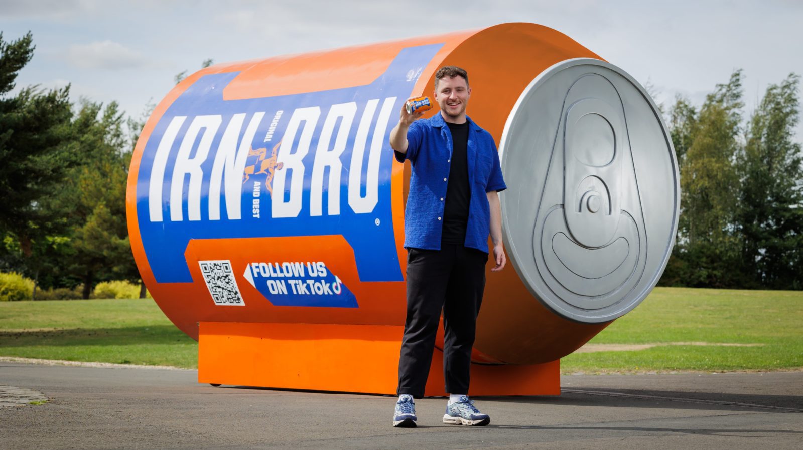 Irn Bru to open 'canned laughter' giant can venue at Edinburgh Festival ...